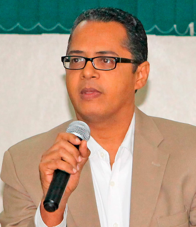 Gerardo A. Castillo en Ecos de Personajes Poéticos | SabanetaSR